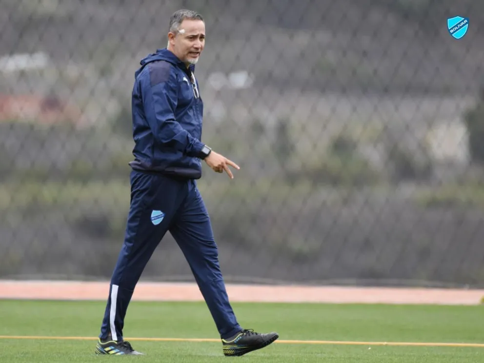 Robatto deja abierta la chance de sumar un refuerzo más en la última ...