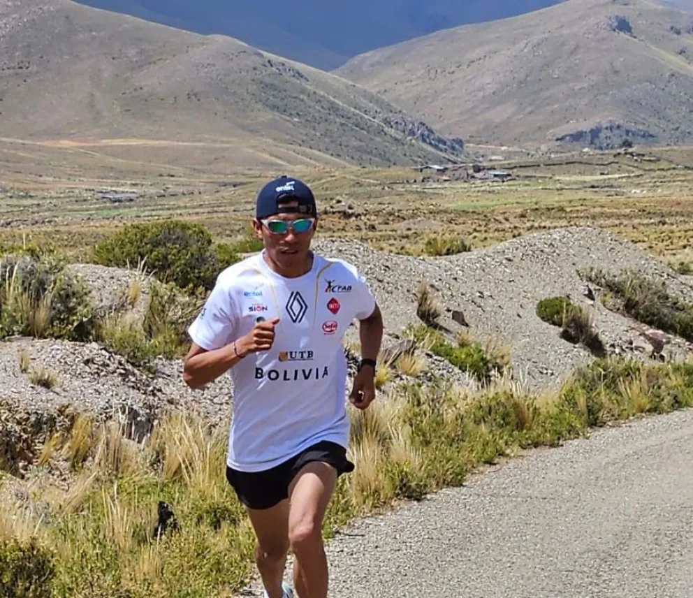 Garibay se alista con todo en Oruro y parte a París el 8 de agosto ...