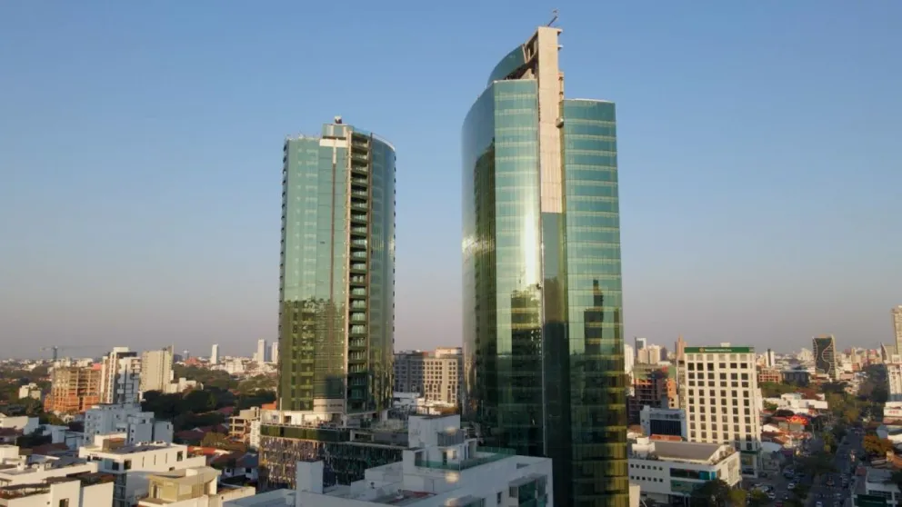 Inauguran en Santa Cruz el Green Tower, el edificio más alto de esa ...