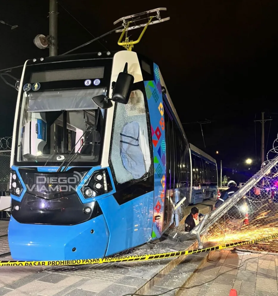 Dos niños colocan piedras en el recorrido de la línea Verde del Tren Metropolitano y ocasionan ...