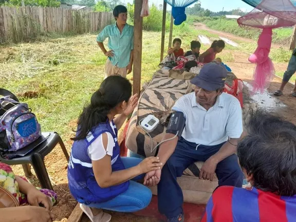 Por salvar sus bienes, 482 personas fueron atendidas por dolores en la espalda | Visión 360