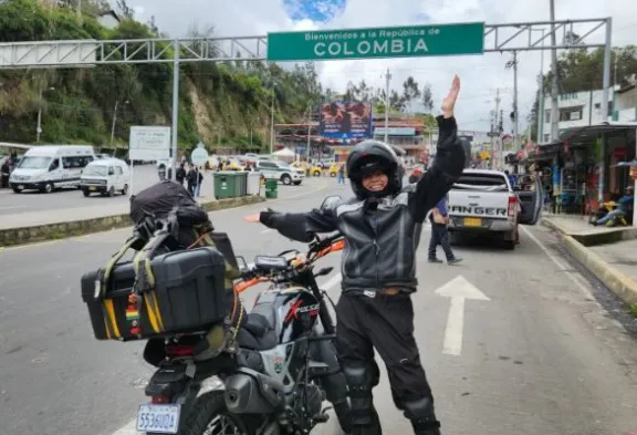 Jessica Hoyos, una tarijeña que viaja de Bolivia a México en moto ...