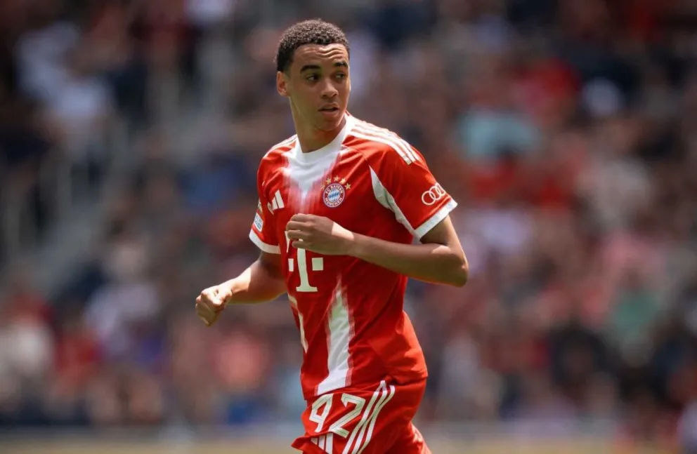 El alemán Jamal Musiala fue operado “con éxito” y será baja los ...