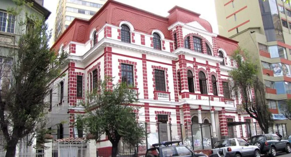 Intervienen la Dirección General de Sustancias Controladas de La Paz ...