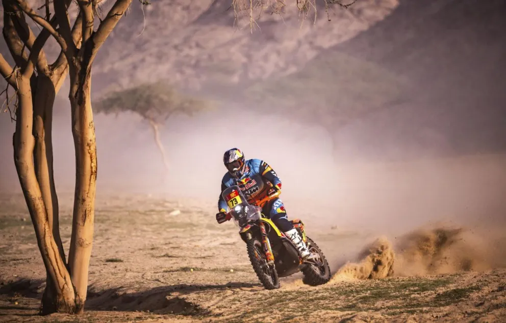 Edgar Canet gana la primera etapa en motos después de una sanción a ...